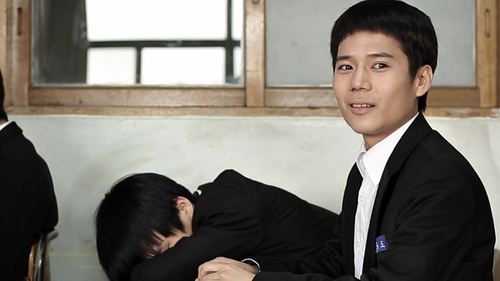 18: 우리들의 성장 느와르 | TVING