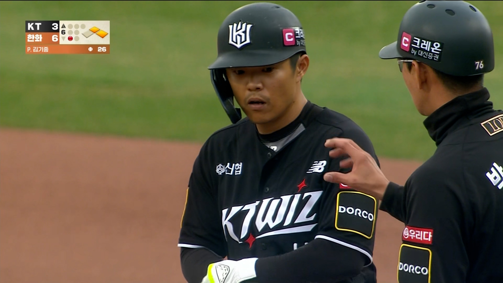 [KT] 2024/3/30 조용호의 적시타로 한 점 더 추격하는 KT | TVING