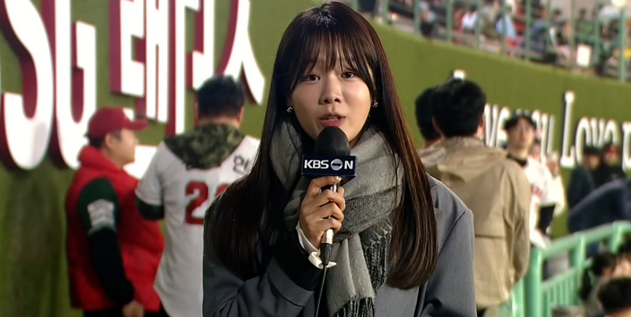 [SSG] 2024/4/16 오효주 아나운서의 경기 중간 현장 리포트 | TVING