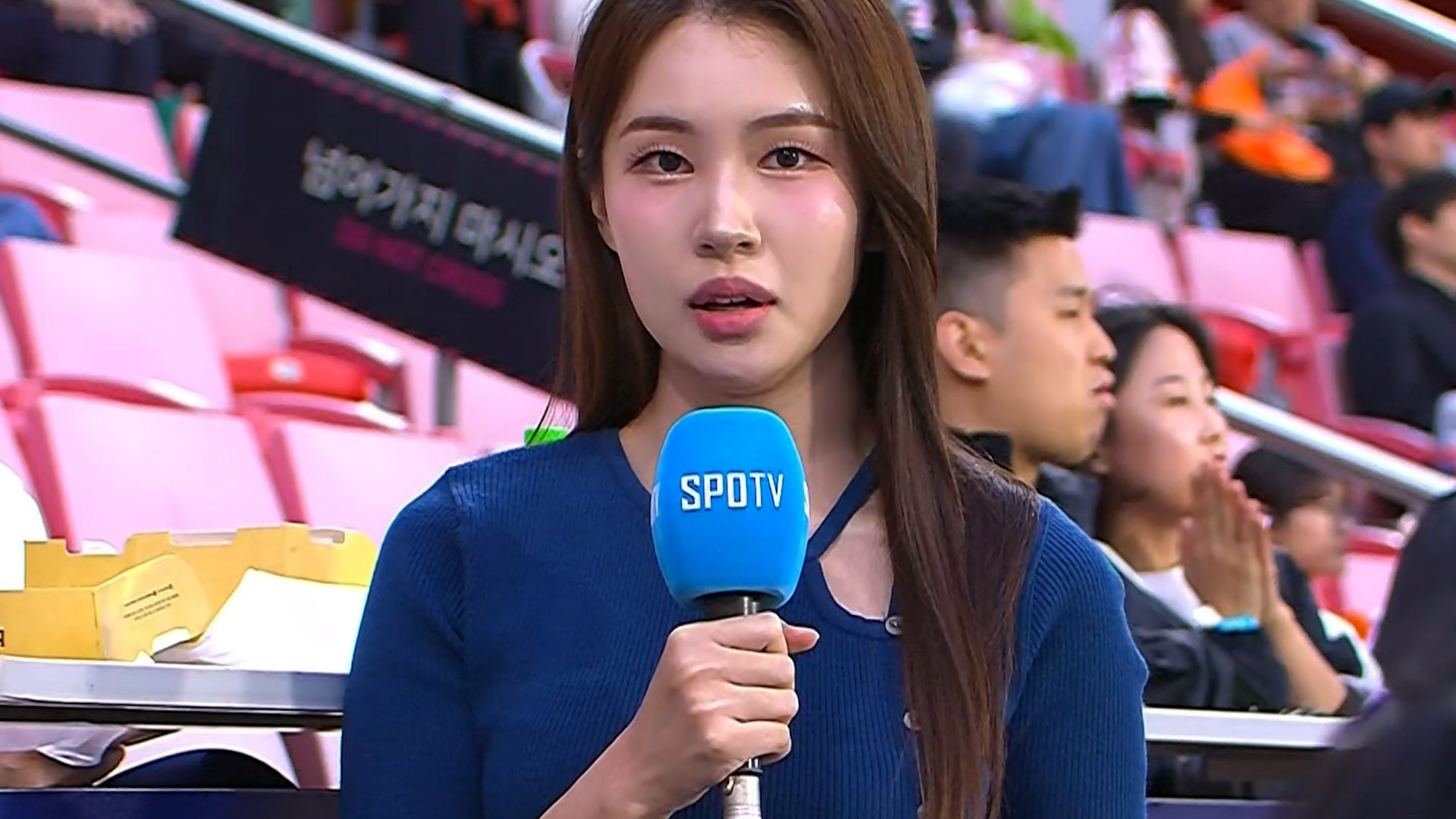 [KT] 2024/4/23 장민지 리포터의 경기 전 현장 리포팅 | TVING