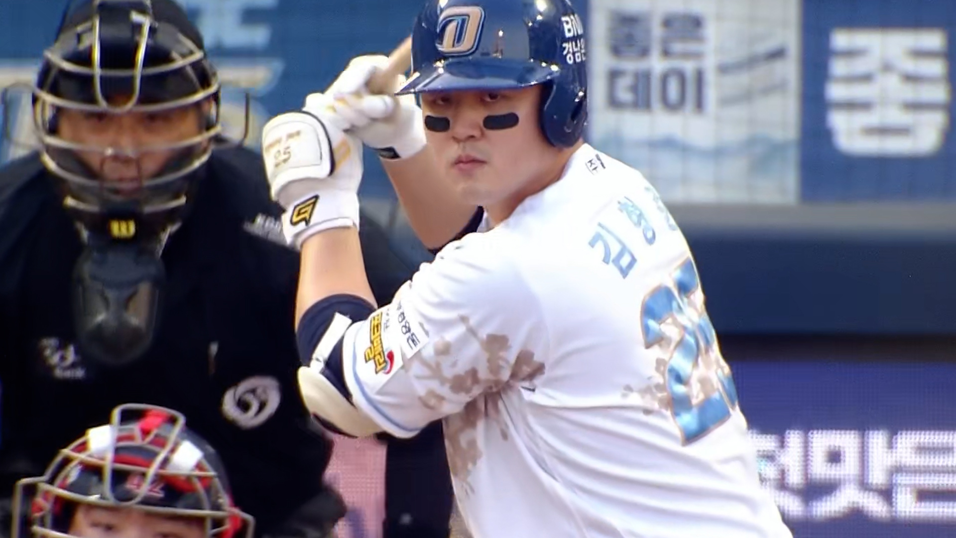 [NC] 2024/4/27 까다로운 타구로 2루 주자 불러들이는 김형준 | TVING