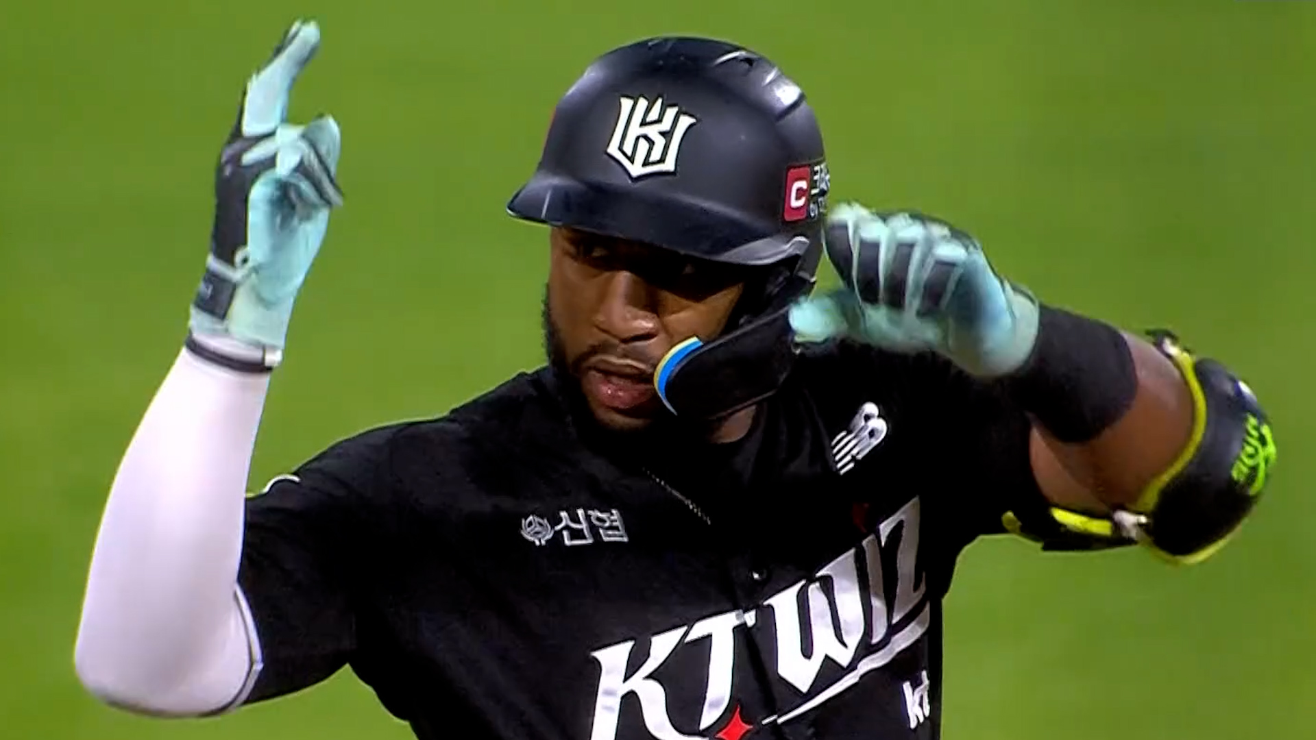 [KT] 6/13 김상수와 로하스의 연속 2루타로 오늘 경기 첫 득점을 만드는 KT | TVING