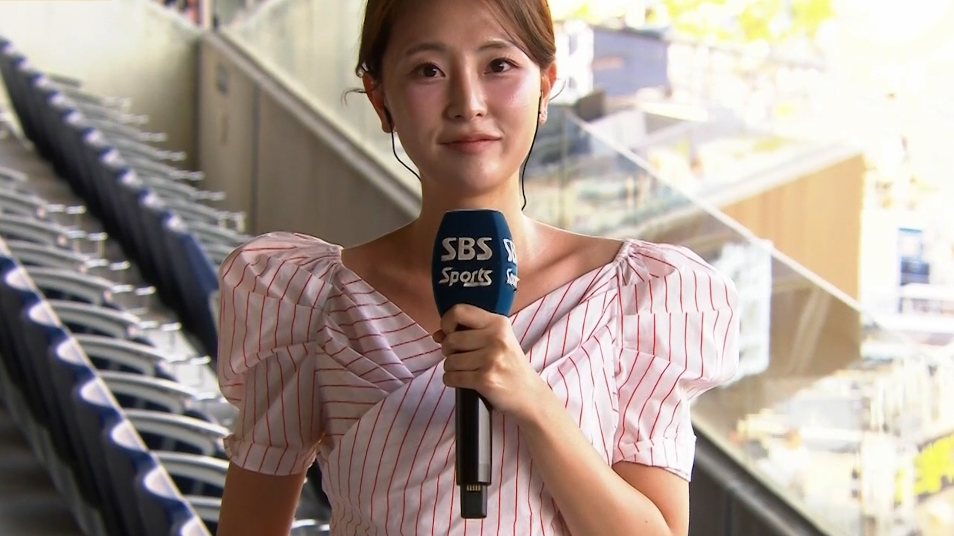 [NC] 6/14 신예원 아나운서의 경기 전 현장 리포팅 | TVING