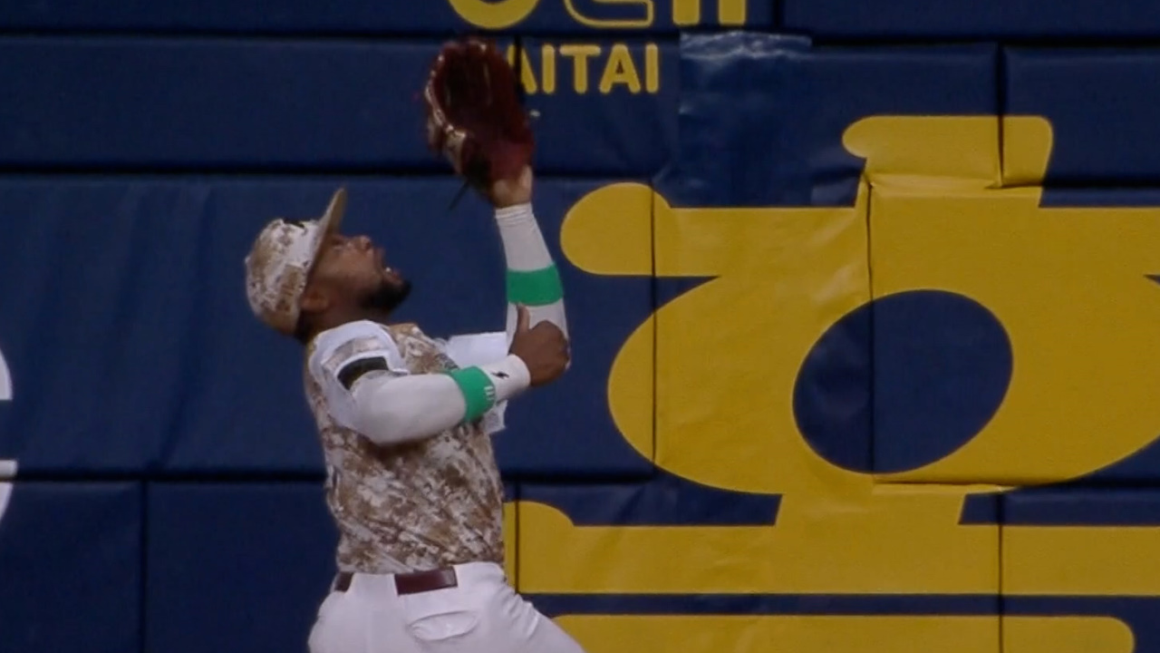 [키움] 2024/6/25 '뒤는 우리에게 맡겨' 김윤하를 도와주는 도슨의 호수비 | TVING