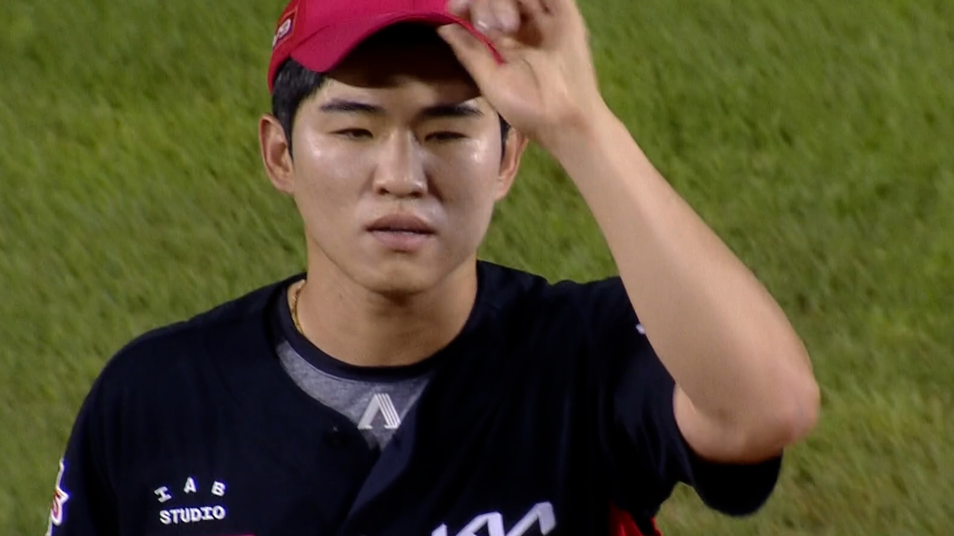 [KIA] 2024/7/9 승리의 마침표를 찍는 김사윤의 깔끔한 마무리 | TVING