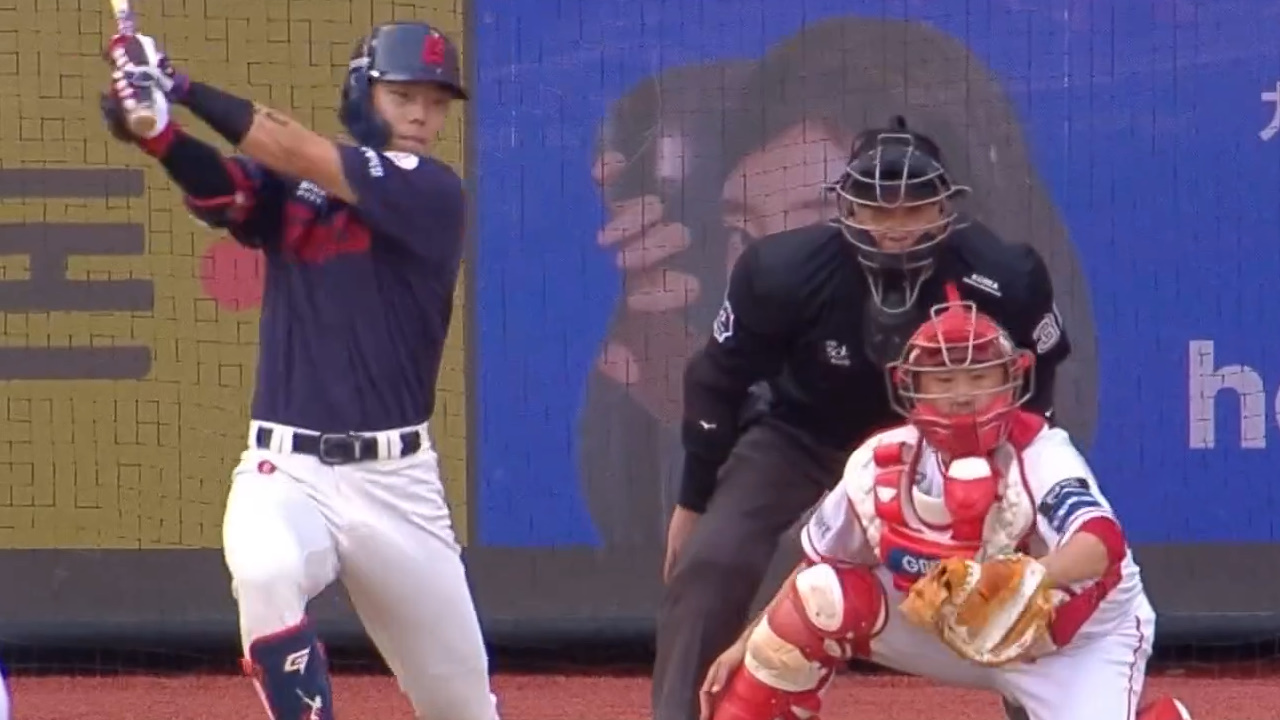 [롯데] 2024/7/11 15경기 연속 안타 행진을 이어가는 고승민 | TVING