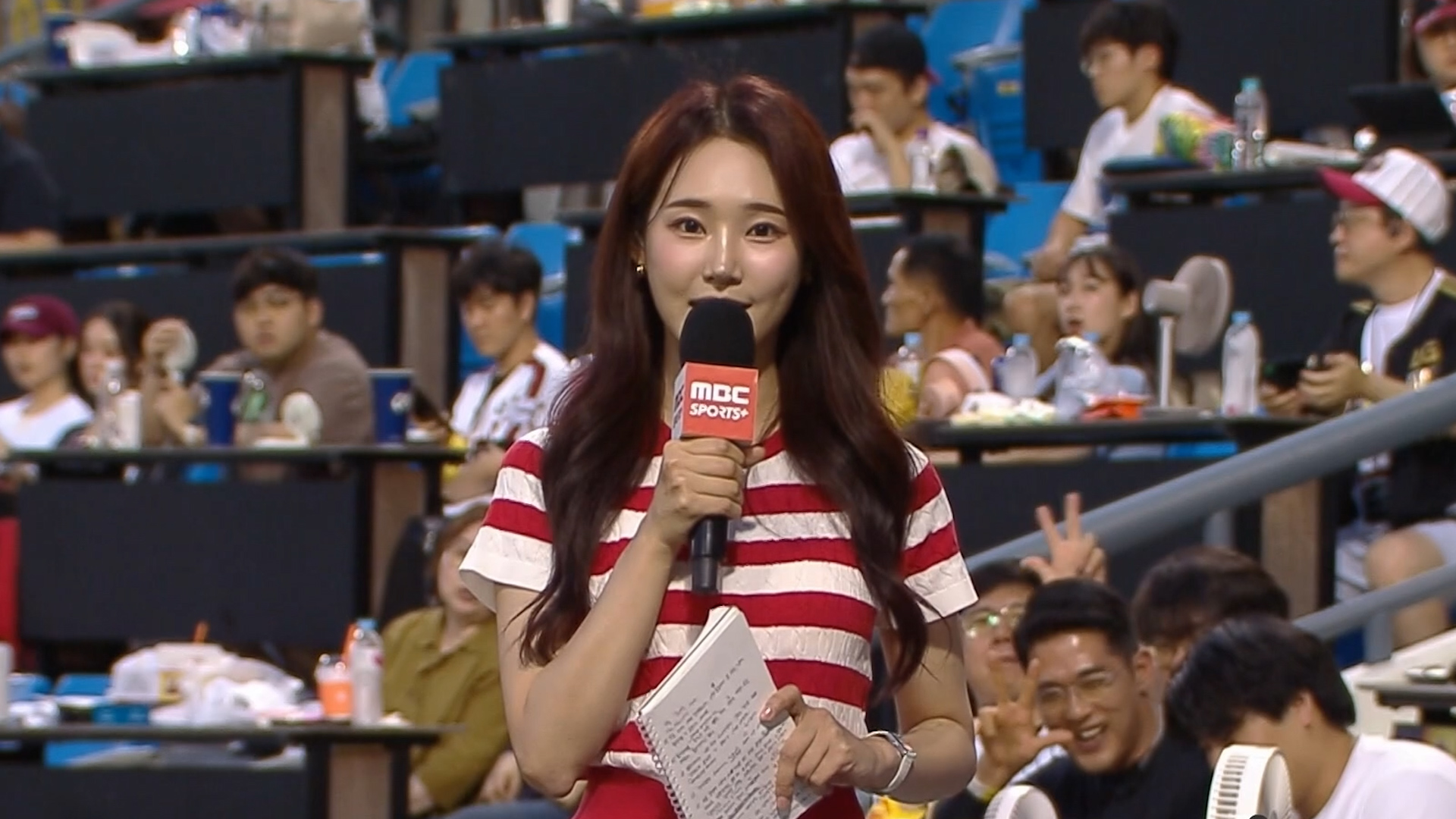 [KIA] 2024/7/11 김희연 리포터의 경기 중간 현장 리포팅 | TVING