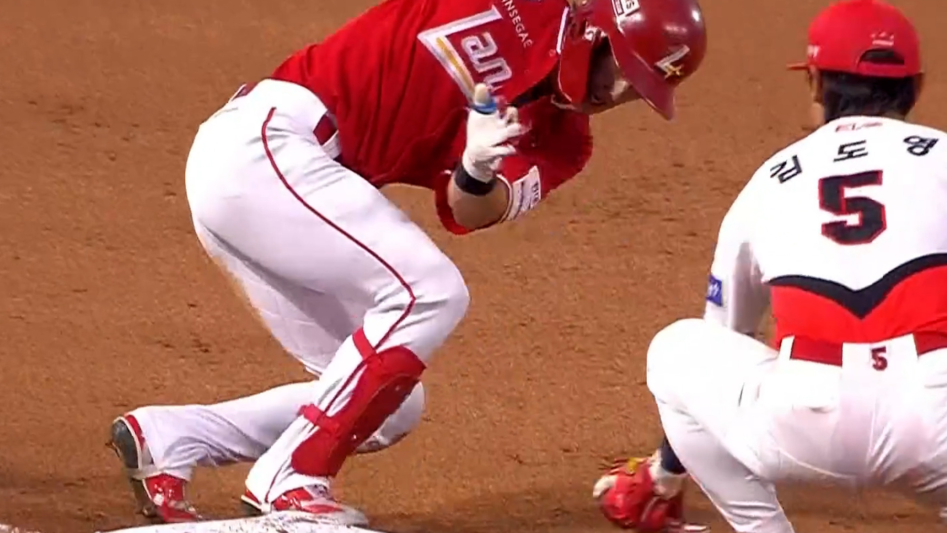 [SSG] 2024/7/12 모든 주자 불러들이는 최지훈의 3루타! | TVING