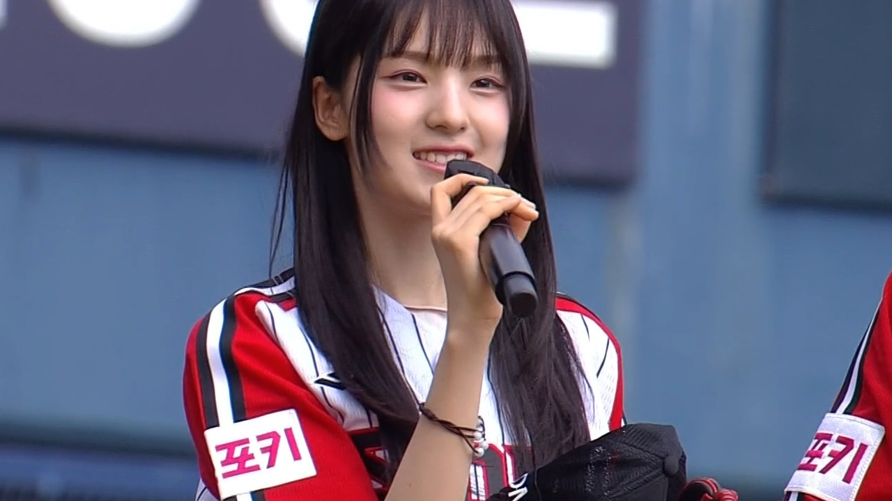 [LG] 2024/7/21 시구 - 가수 규빈 | TVING