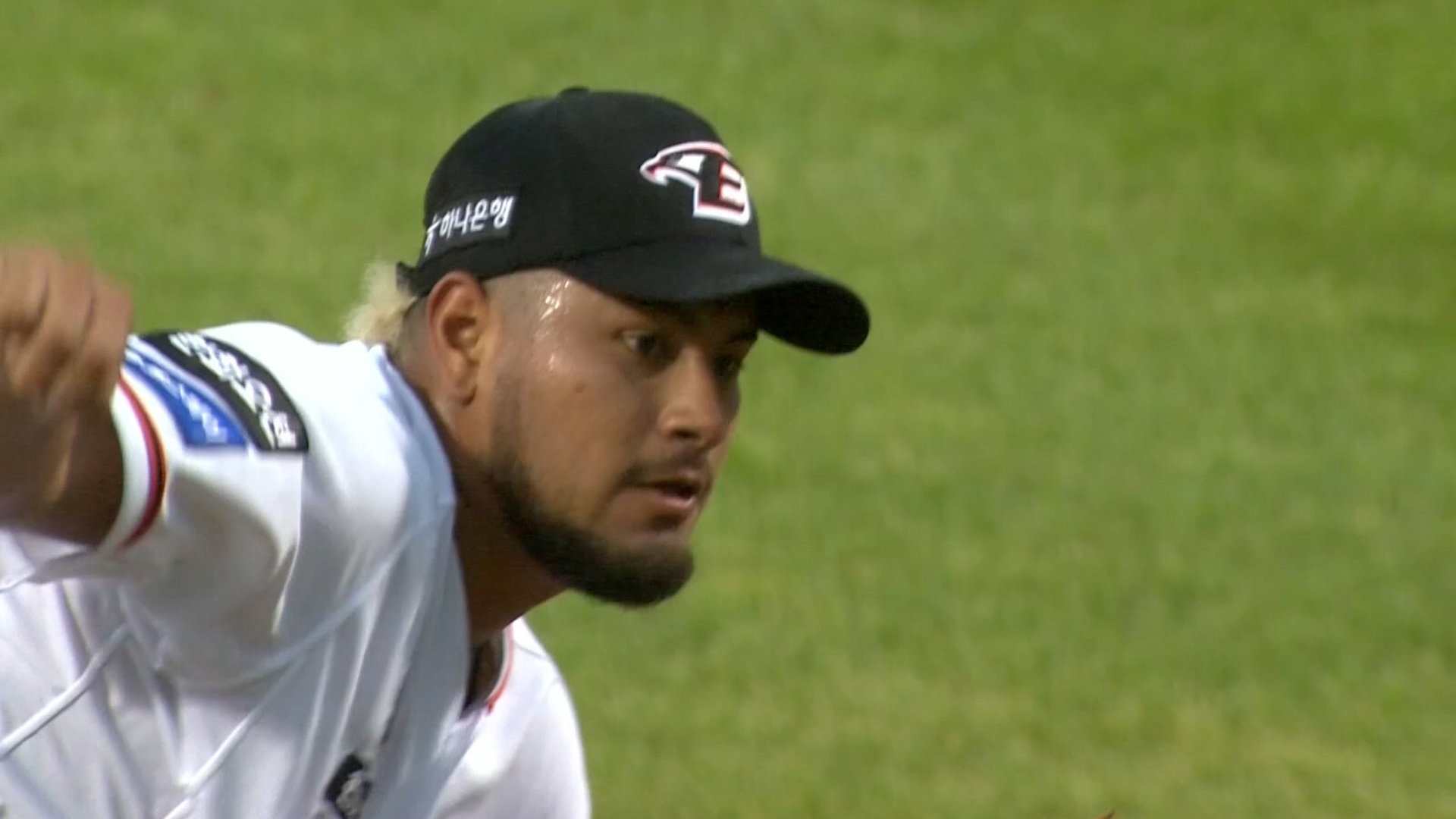 [한화] 2024/7/23 '1사 2루 위기 상황' 카데나스와 승부하는 바리아 | TVING