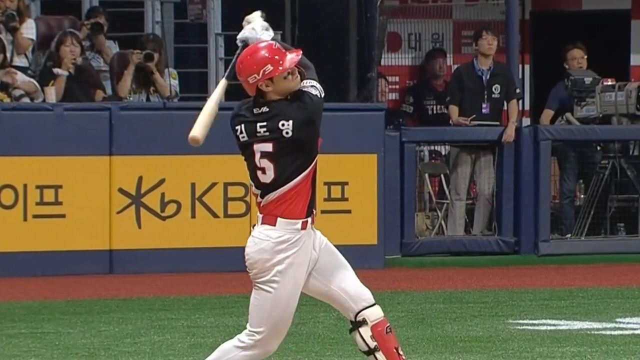 [KIA] 2024/8/15 드디어 터진 김도영의 역대 9번째 및 최연소 & 최소 경기 30-30! | TVING