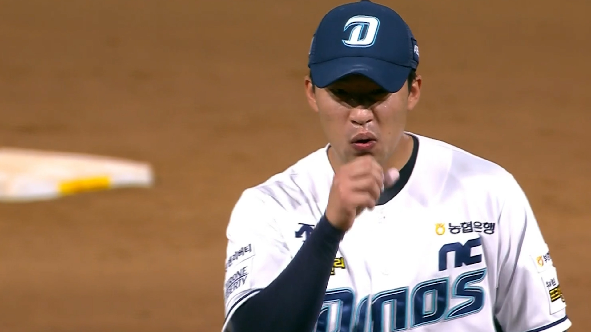 [NC] 2024/8/17 삼진 2개 포함 깔끔하게 이닝 끝내는 류진욱 | TVING
