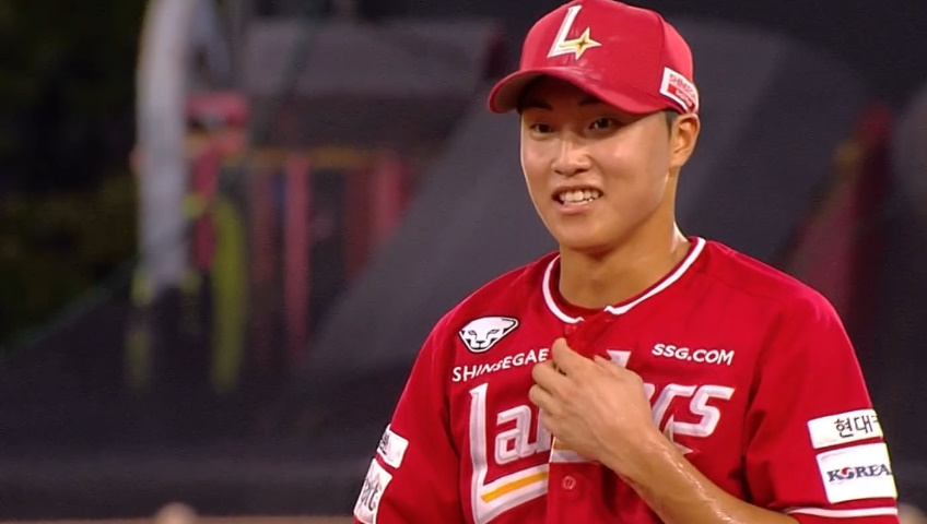 [SSG] 2024/8/29 '4-6-3 더블플레이' 주자 2명을 지우는 SSG 내야진 | TVING