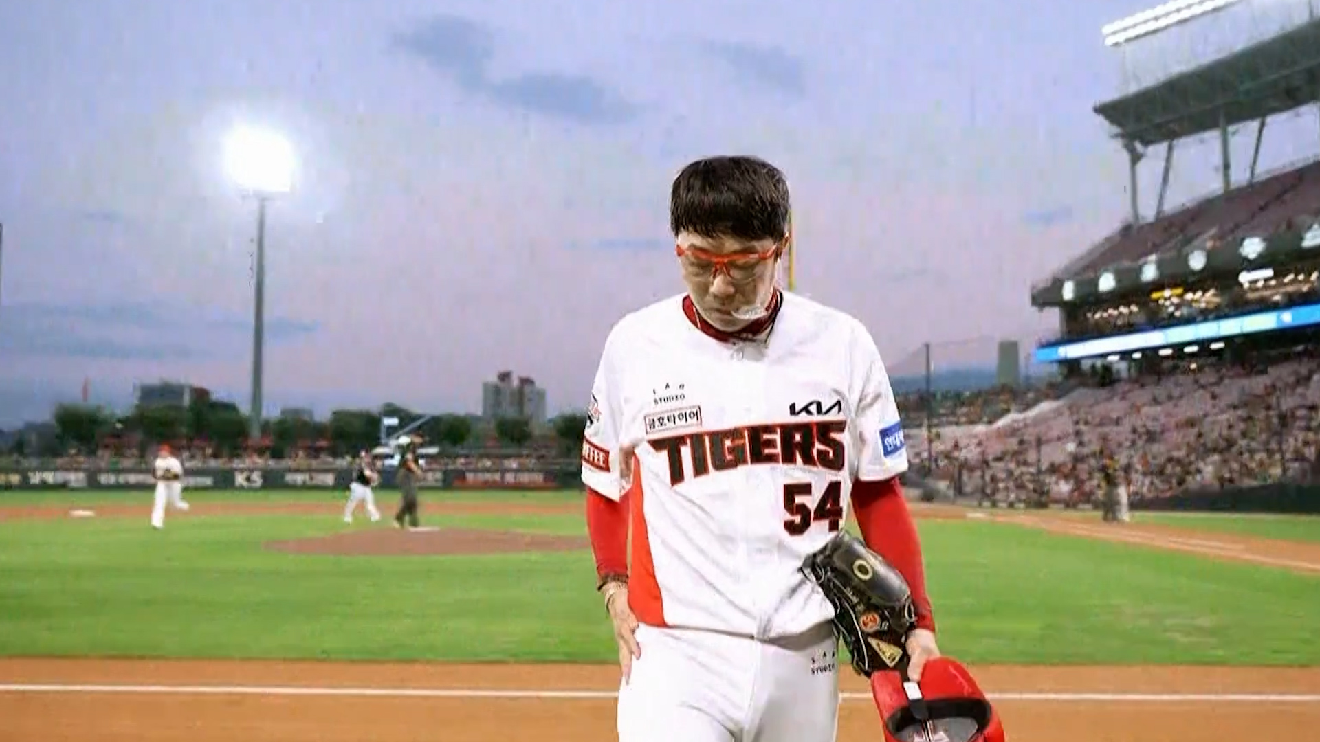 [KIA] 9/3 '대투수의 위기관리 능력' 실점 위기를 넘기는 양현종 | TVING