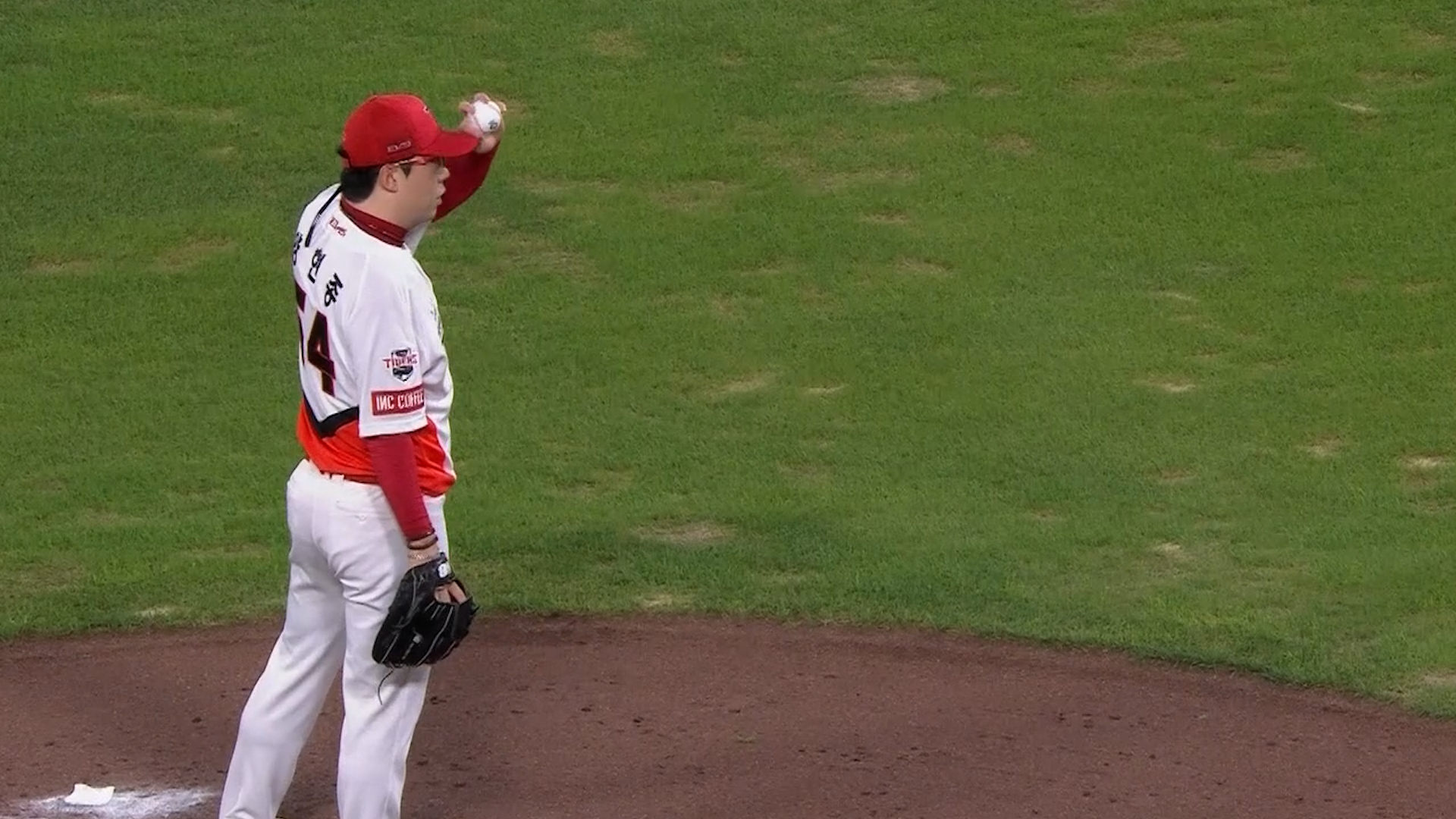 [KIA] 2024/9/3 '결정구는 슬라이더' 투수전 이어가는 양현종 | TVING