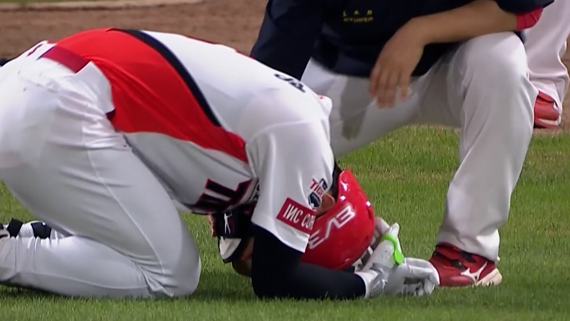 [KIA] 2024/9/3 몸 맞는 볼 이후 교체되는 김도영 | TVING