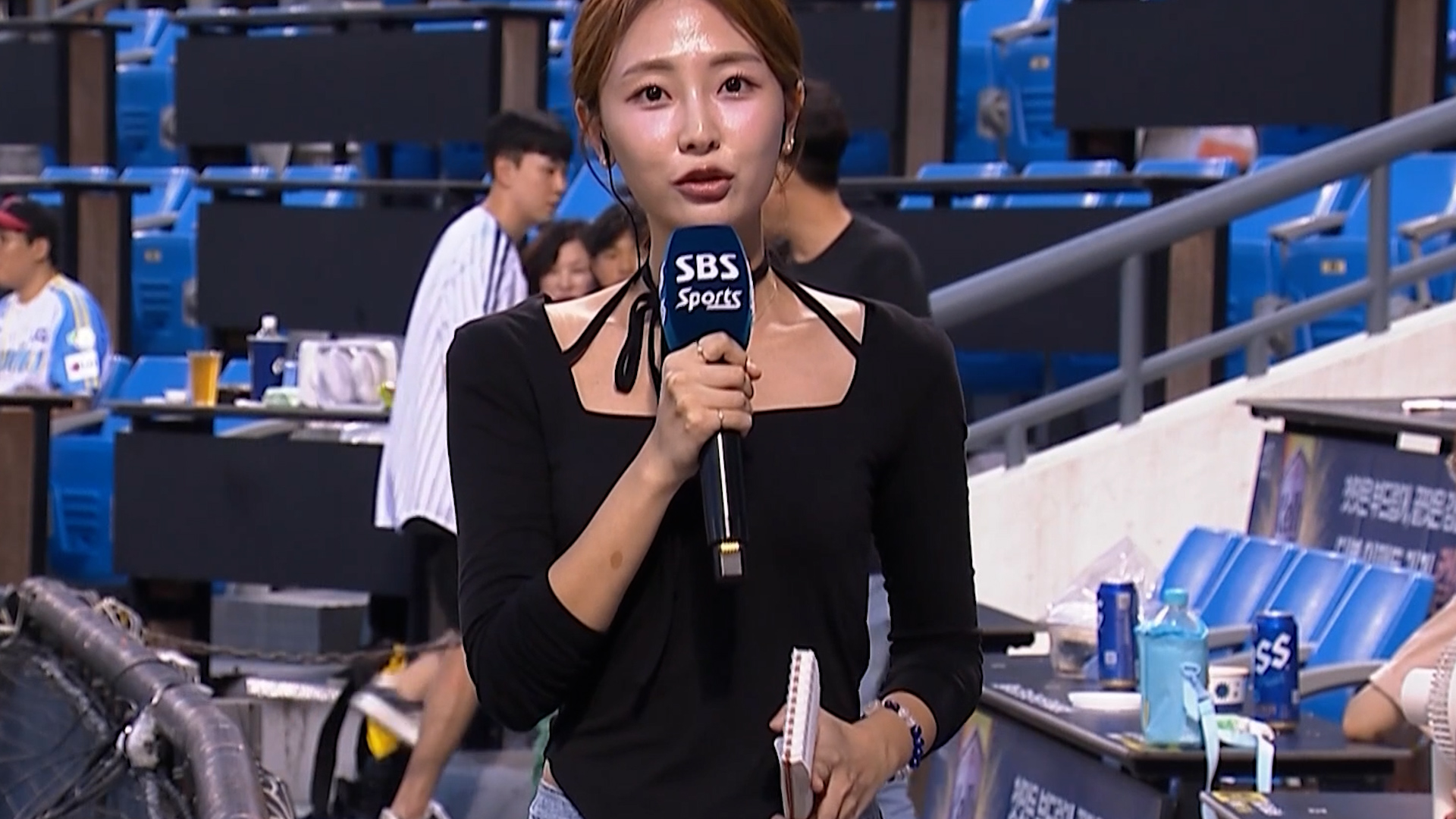 [LG] 2024/9/11 신예원 아나운서의 경기 전 현장 리포팅 | TVING