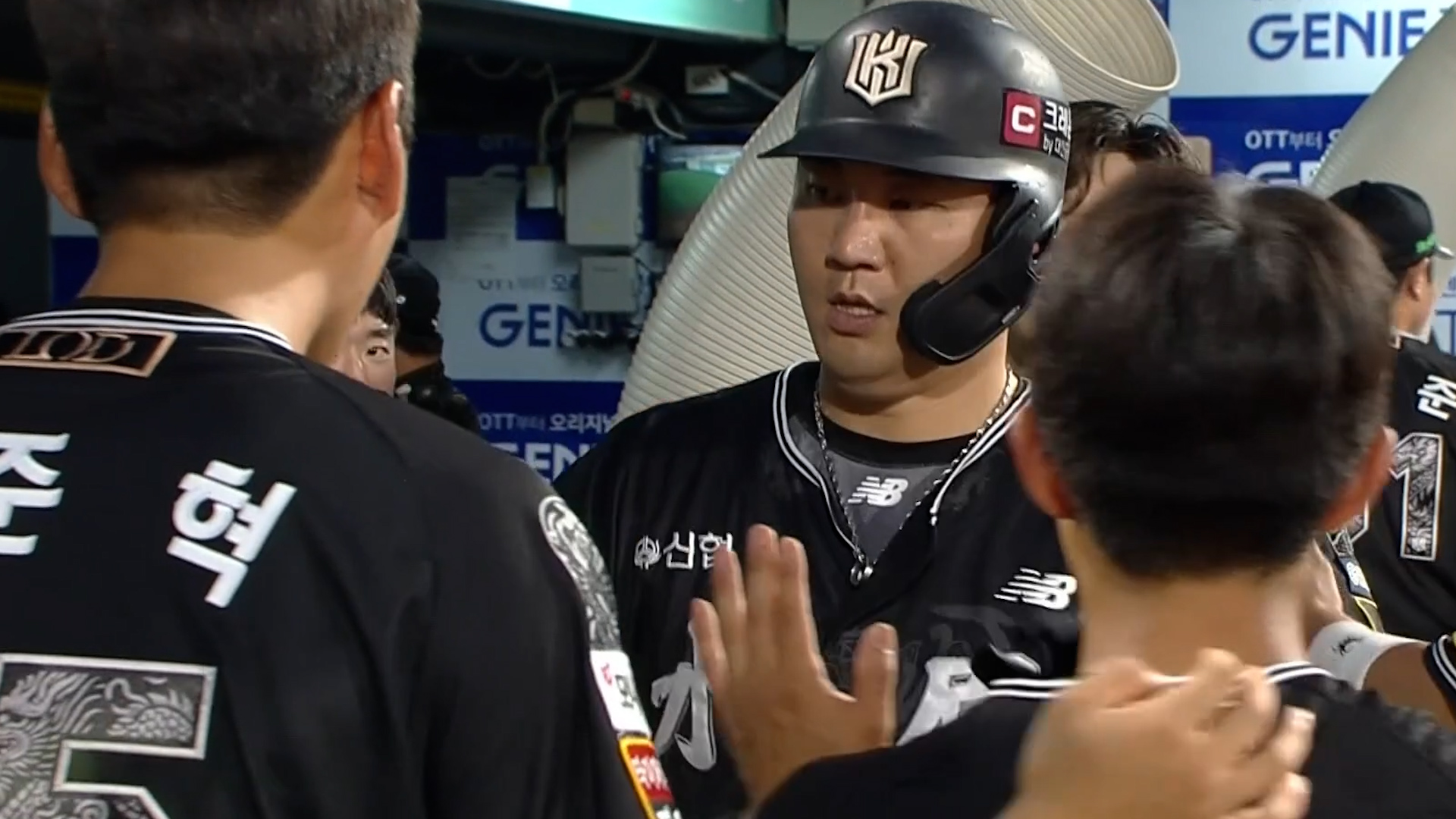 [KT] 2024/9/11 시즌 100번째 안타를 선제 투런포로 장식하는 장성우 | TVING