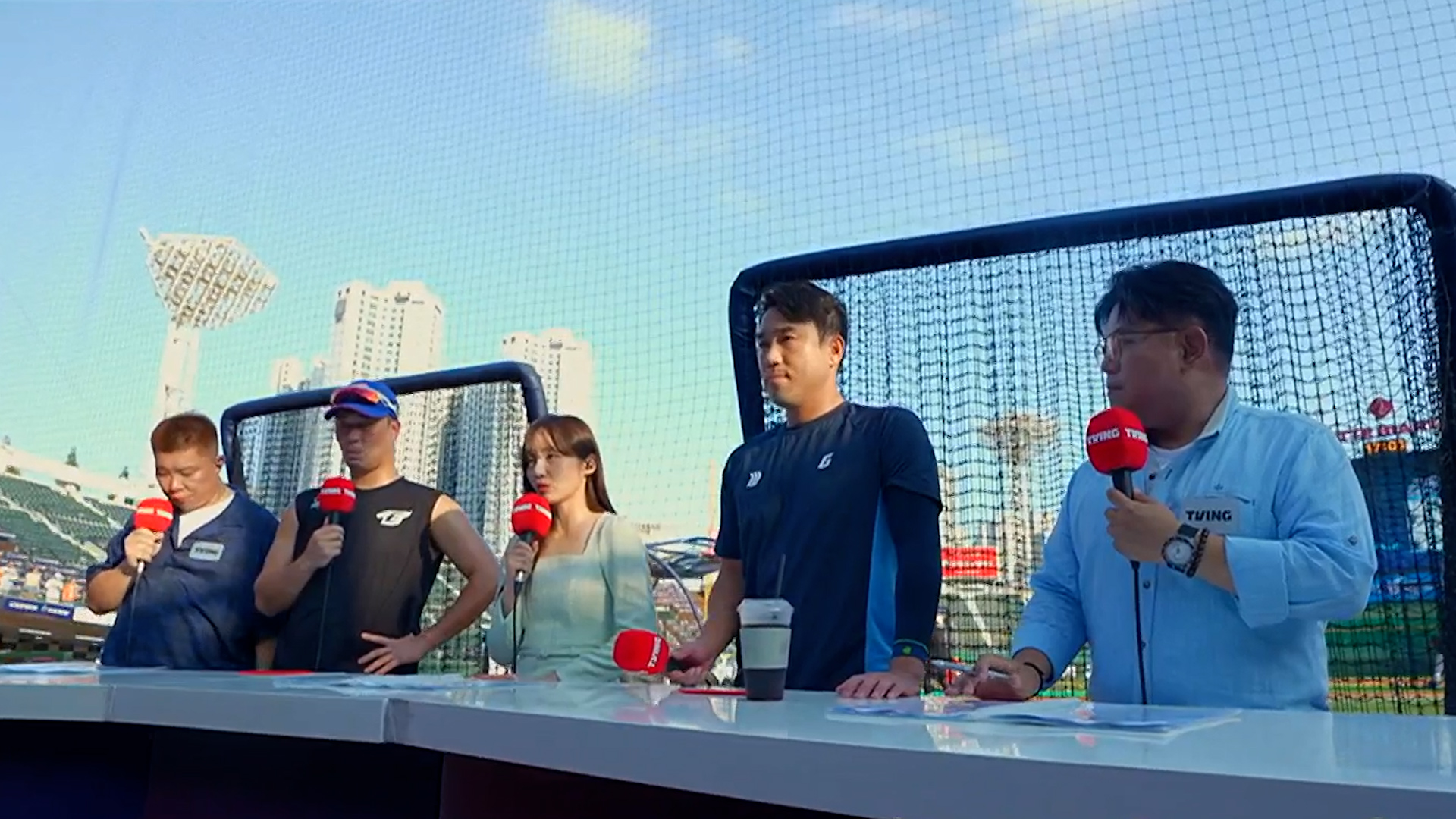 [롯데] 2024/9/13 티빙슈퍼매치: 양 팀의 주중 경기, 한마디로 정리하면? | TVING