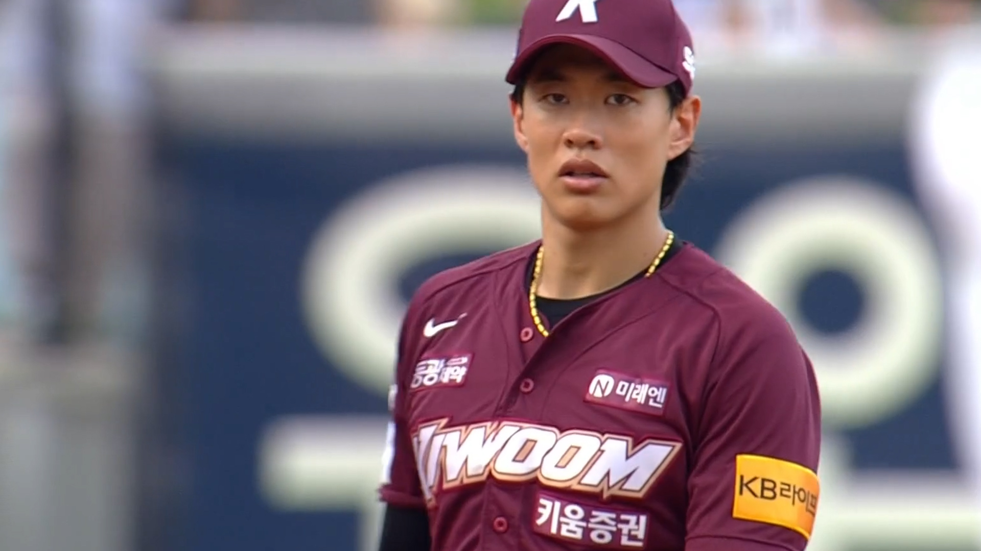 [키움] 2024/9/14 어려운 숏바운드 캐치를 더블플레이로 연결한 송성문의 좋은 수비 | TVING