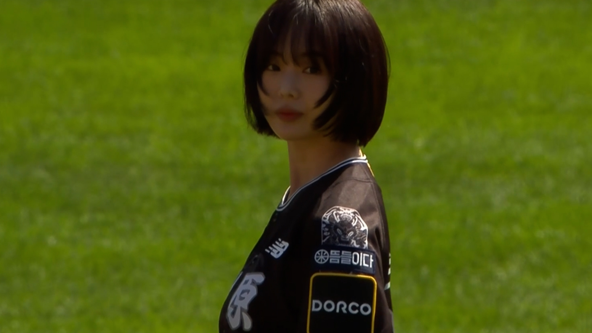 [KT] 2024/9/16 시구 - 배우 금새록 | TVING