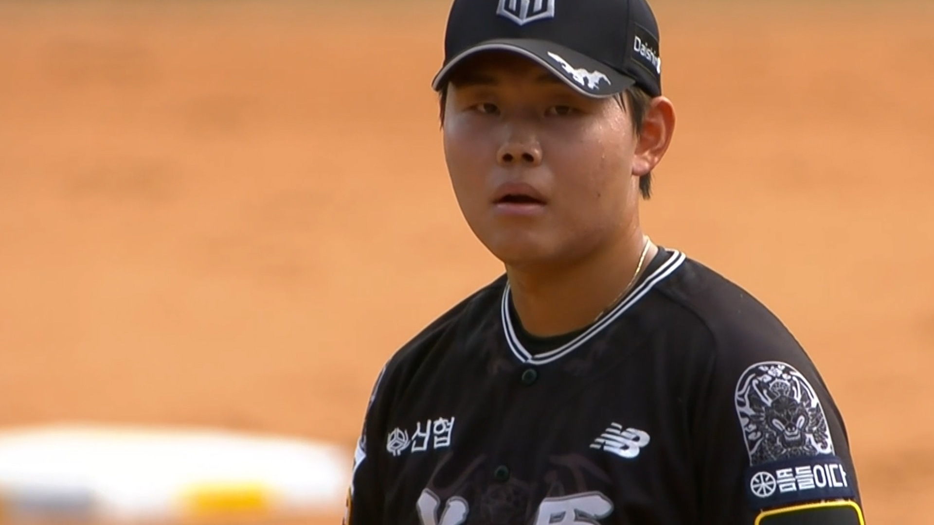 [KT] 2024/9/16 '시즌 두 번째 등판' 출루 허용했지만 실점 없이 이닝 정리하는 소형준 | TVING