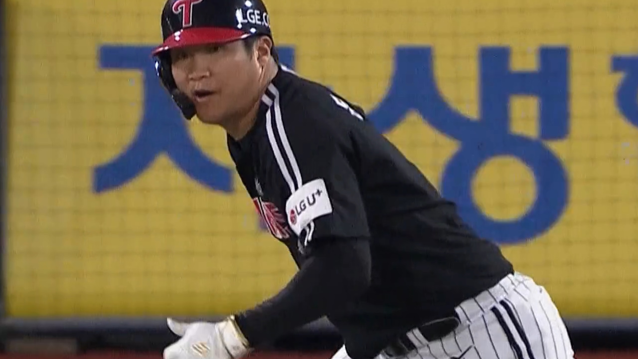 [LG] 2024/9/19 '트윈스의 4번 타자' 선취점 만드는 문보경의 적시타 | TVING