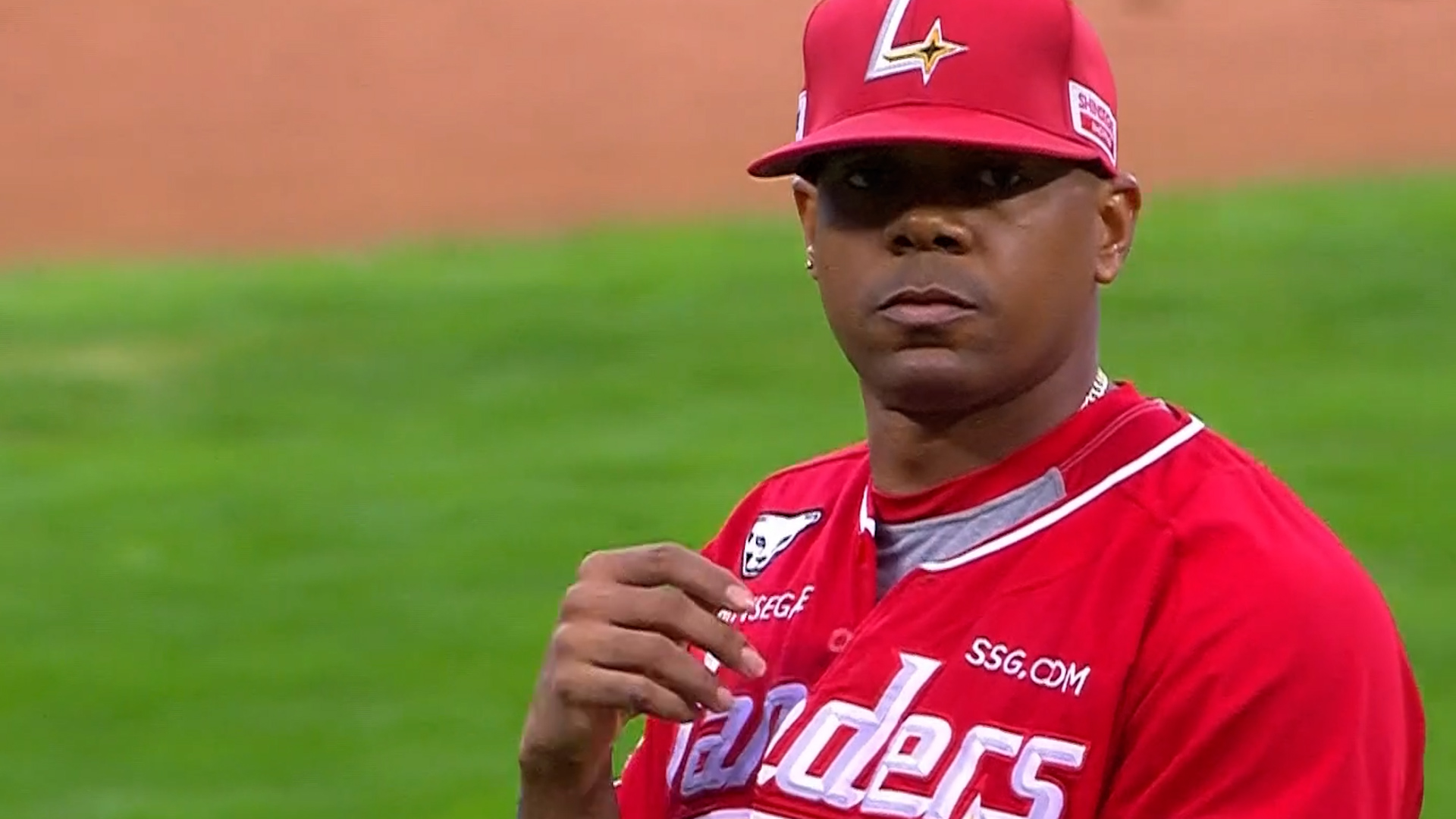 [SSG] 9/21 각 큰 슬라이더로 타자를 돌려세우는 엘리아스! | TVING