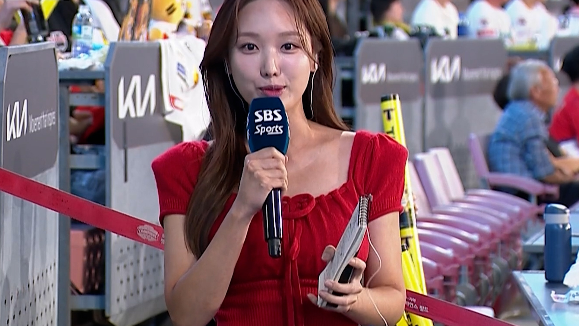 [KIA] 2024/9/24 김세연 아나운서의 경기 중간 현장 리포팅 | TVING