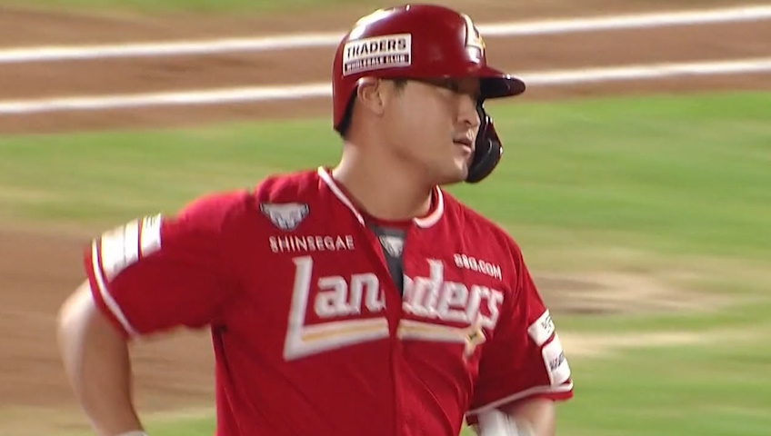 [SSG] 9/25 '확실한 팀 컬러' 데뷔 첫 10홈런을 스리런으로 완성하는 하재훈! | TVING