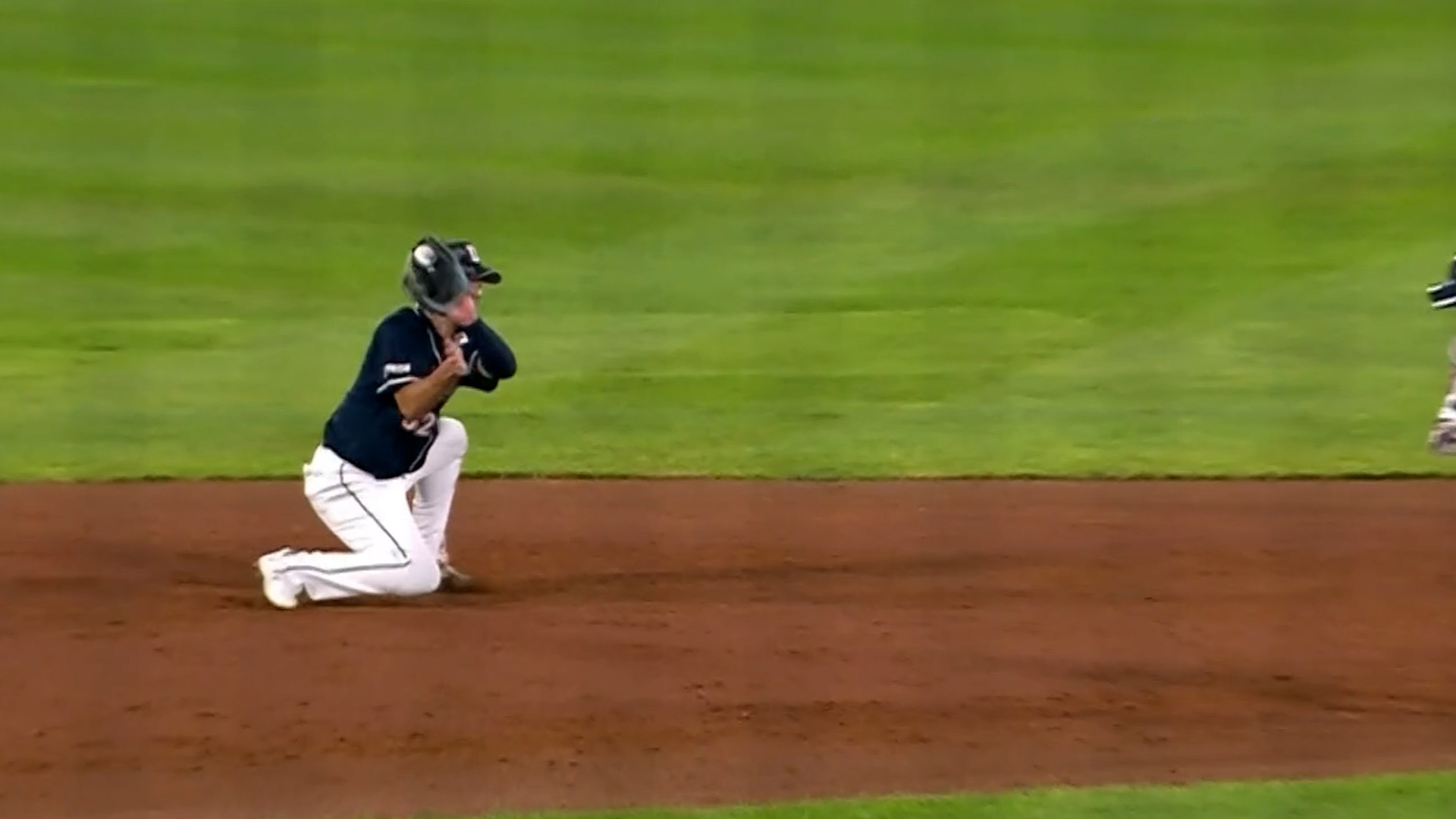 [두산] 2024/9/26 곽빈도 감사를 표하는 김재호의 멋진 호수비! | TVING