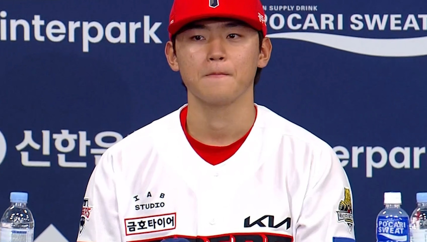 [2024 KBO 한국시리즈 미디어데이] 10/20 KIA 김도영 선수의 출사표 | TVING