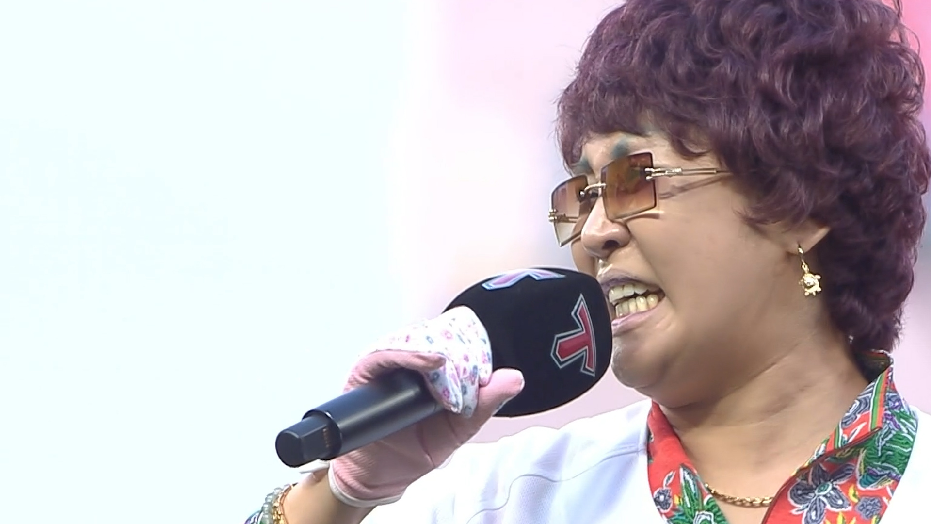 [KIA] 2025/4/11 시구 - 이명화(유튜버 랄랄) | TVING