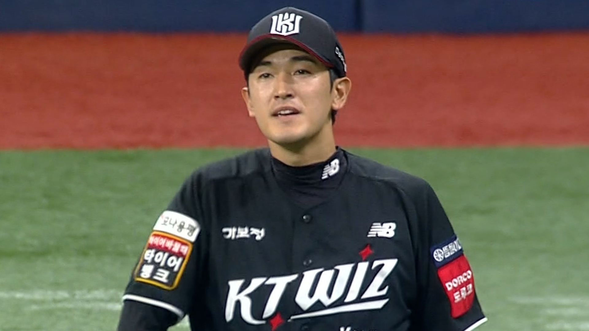 [KT] 2025/4/20 '언터처블' 4회까지 단 한 타자의 출루도 허용하지 않는 고영표 | TVING