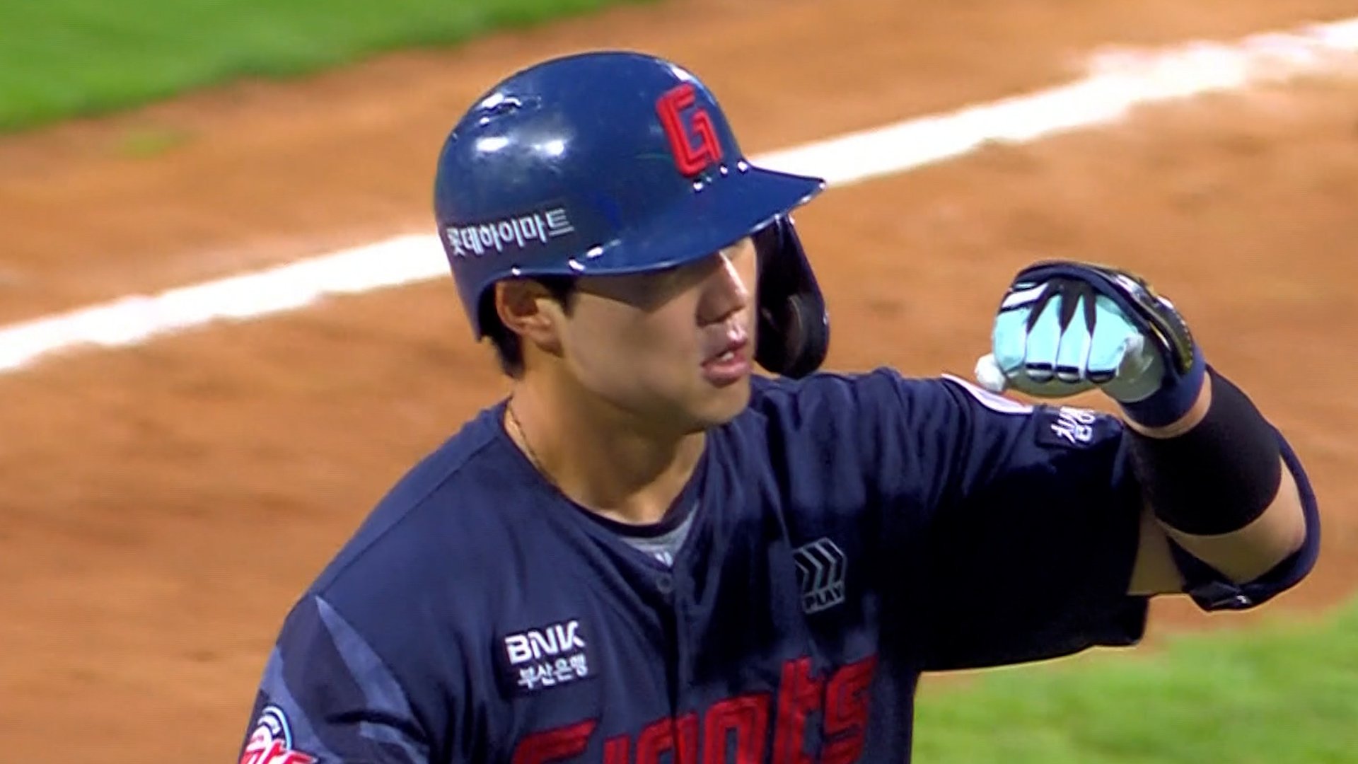 [롯데] 2025/5/29 '시즌 첫 안타를 홈런으로!' 손성빈의 솔로포! | TVING