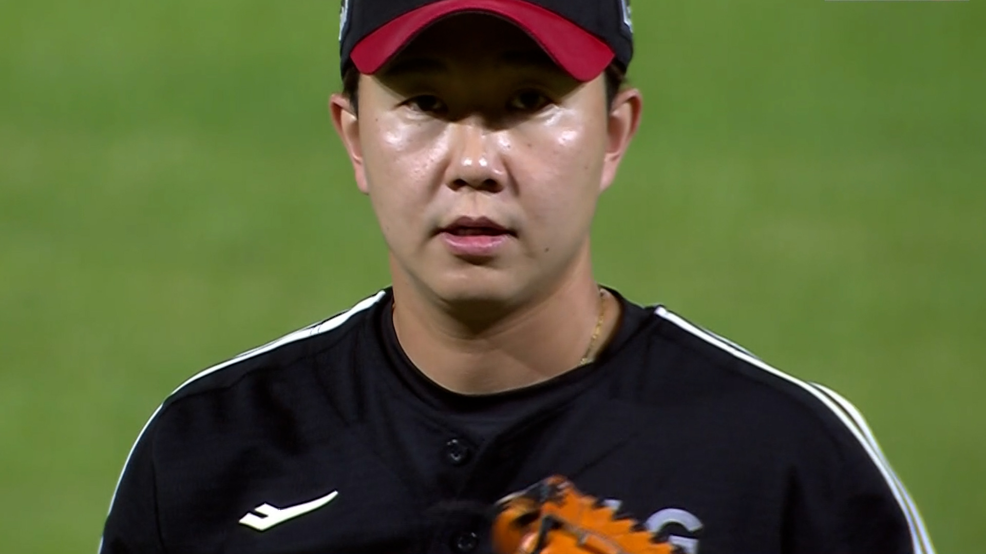 [LG] 2025/6/5 '1사 만루 실점 위기' KK로 탈출하는 유영찬 | TVING