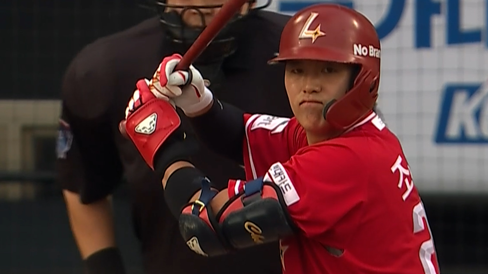 [SSG] 2025/6/12 만루 찬스를 놓치지 않는 조형우의 역전 적시타 | TVING