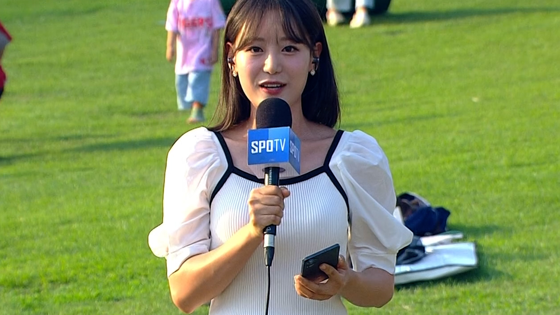 [KIA] 2025/6/18 김혜빈 리포터의 경기 전 현장 리포팅 | TVING