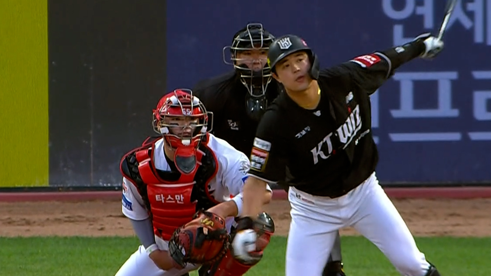 [KT] 2025/6/18 팽팽했던 0의 균형을 깨는 문상철의 선제 적시타! | TVING