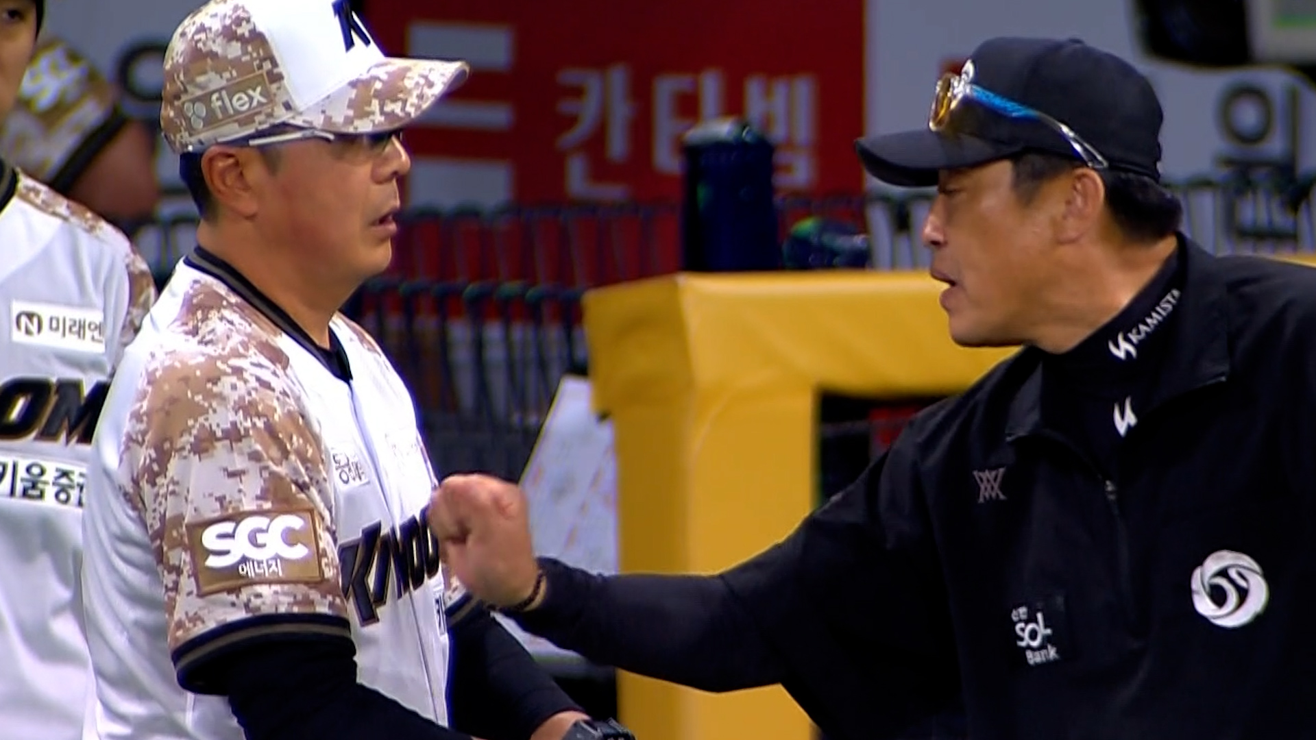 [키움] 2025/6/26 비디오 판독 항의로 퇴장당하는 홍원기 감독 | TVING