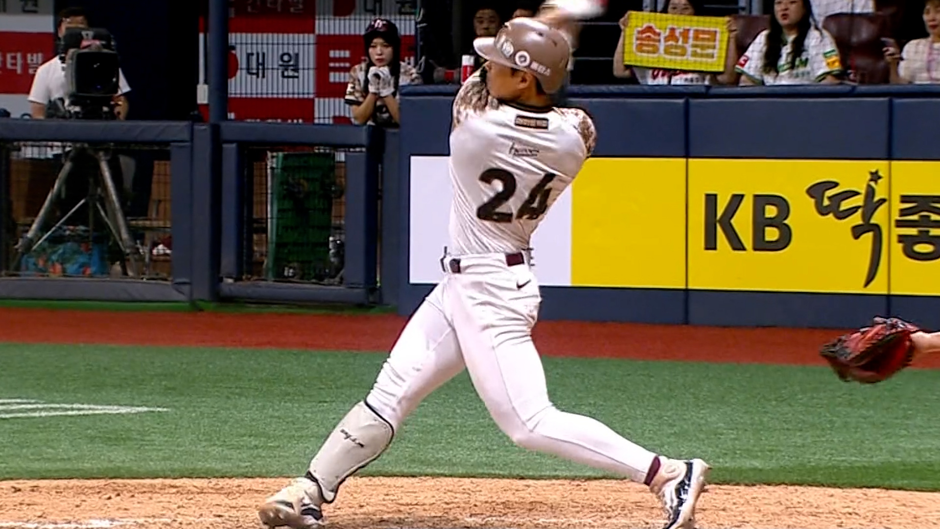 [키움] 2025/6/26 "이런 경기가 있습니다!" 또다시 동점을 만드는 송성문! | TVING