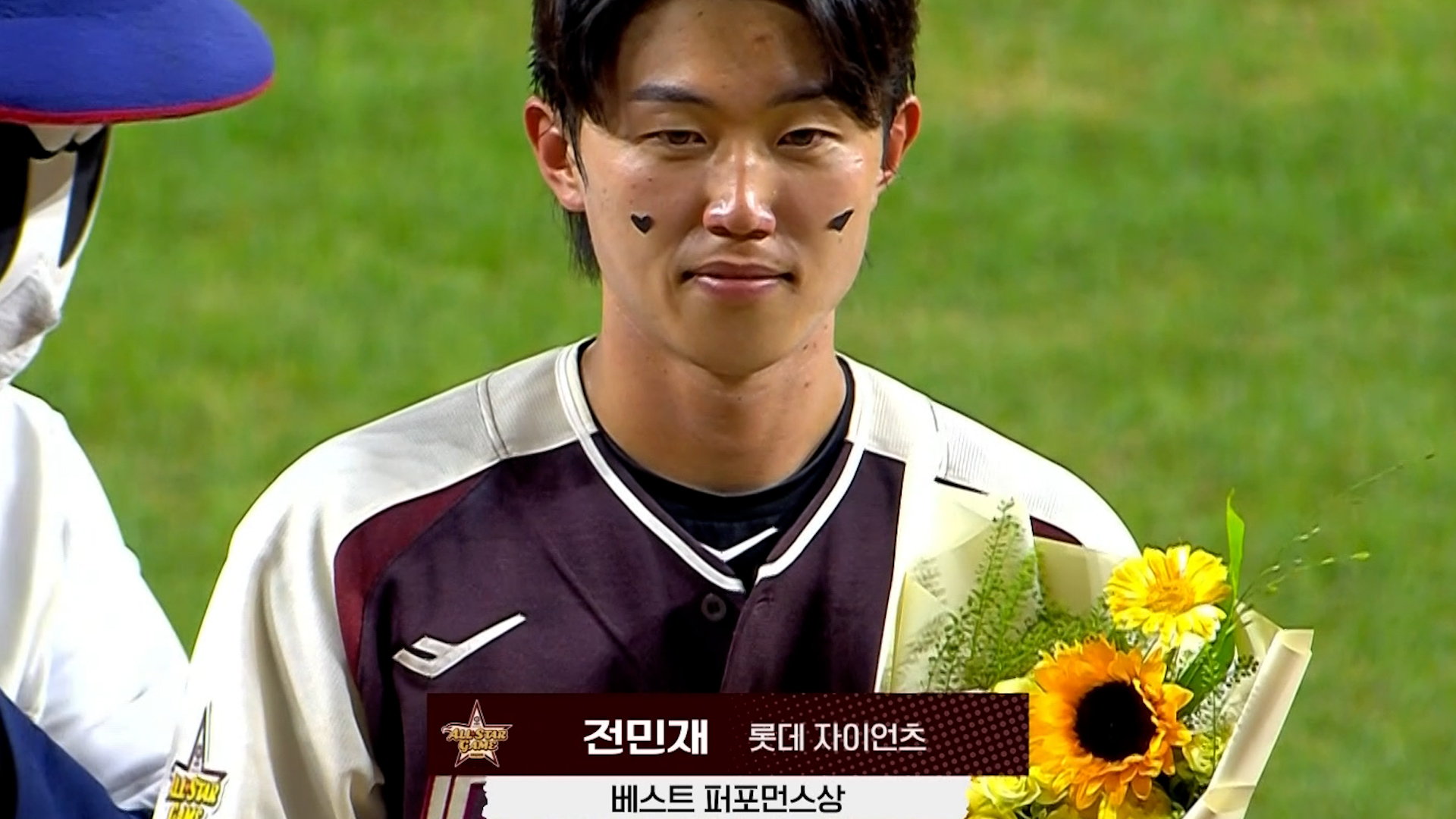 [KBO 올스타전] 2025/7/12 베스트퍼포먼스상 - 롯데 전민재 | TVING