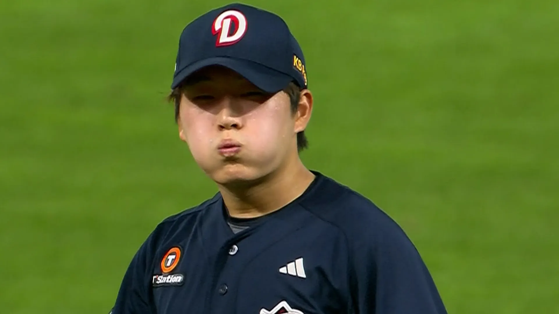 [두산] 2025/7/20 '1사 1, 3루 위기' 최정과 한유섬을 상대하는 김택연 | TVING