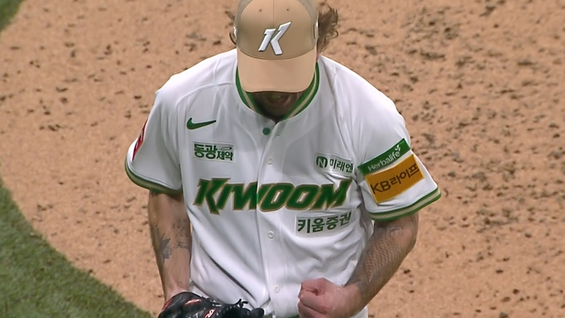 [키움] 2025/7/22 'KK' KBO 마지막 이닝 위기를 탈출하며 포효하는 웰스 | TVING