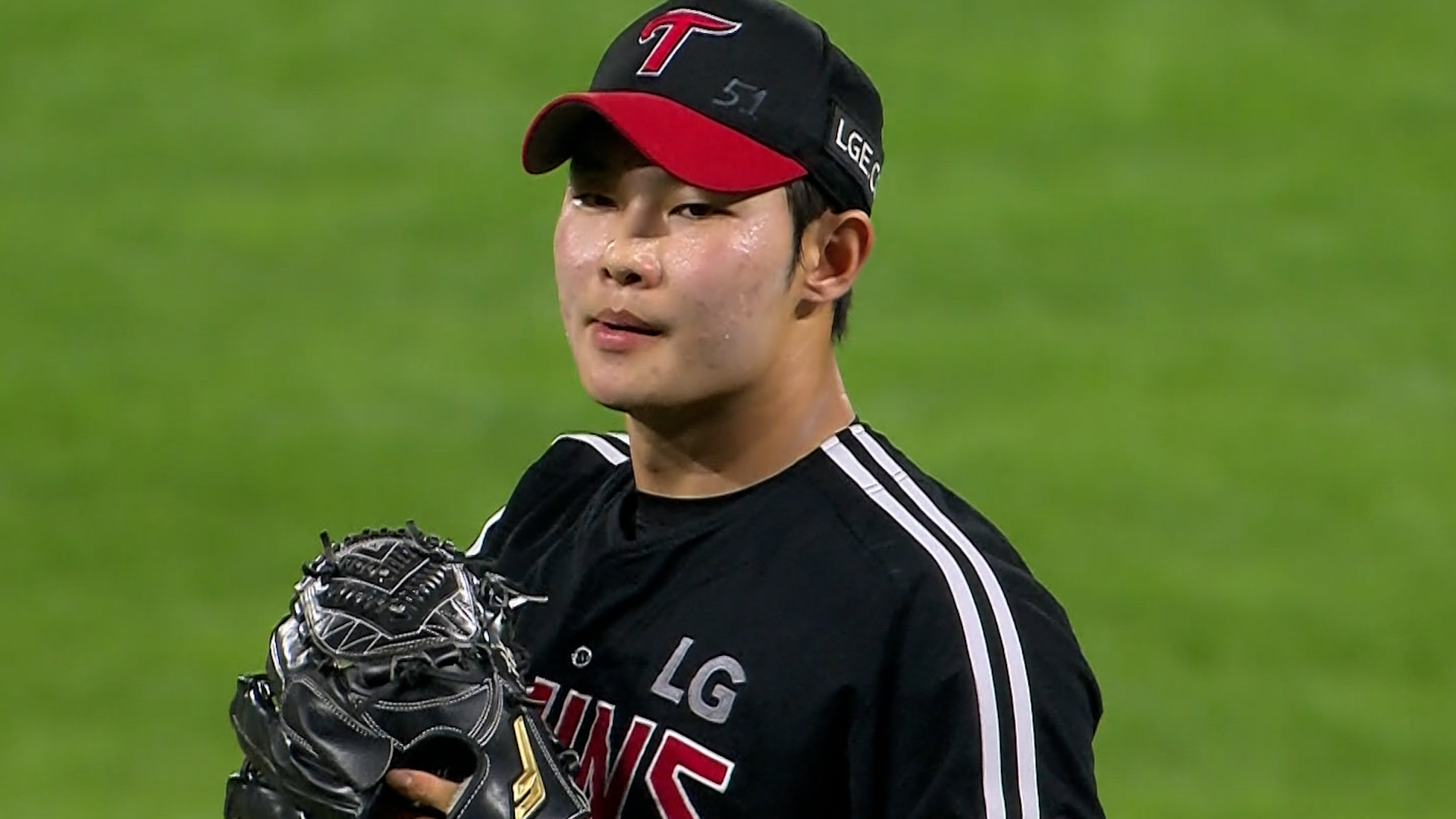 [LG] 2025/7/24 '156-155 -157' 강력한 구위로 경기를 마무리하는 김영우! | TVING