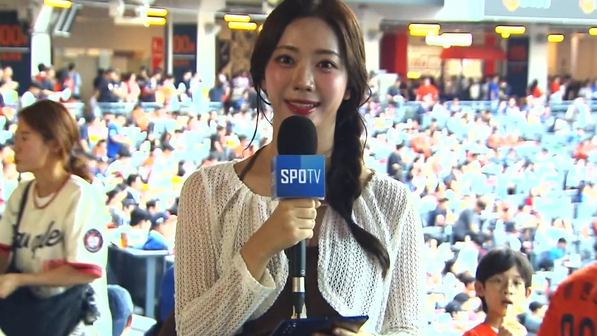 [한화] 2025/7/30 장서현 리포터의 경기 전 현장 리포팅 | TVING