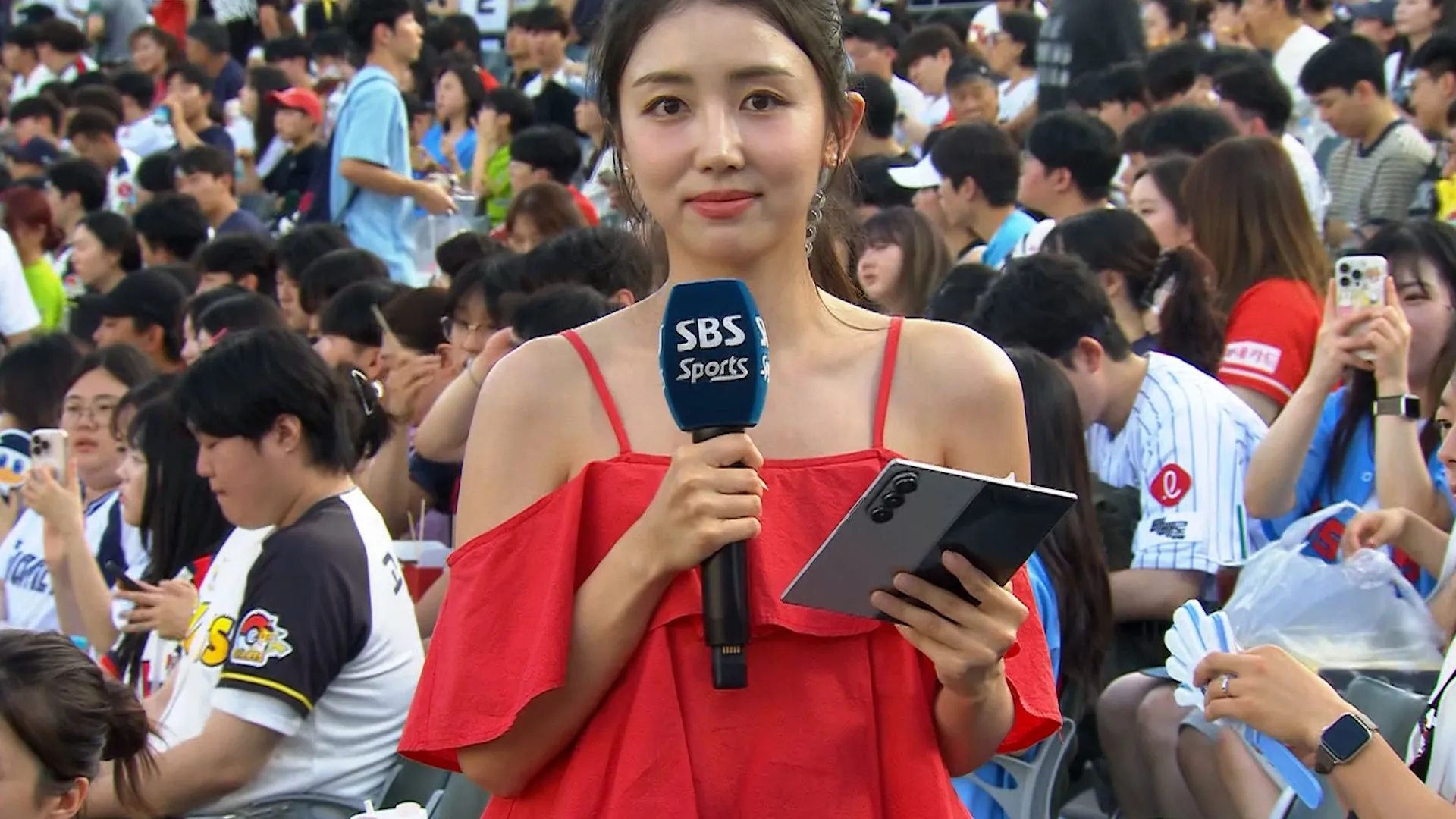 [롯데] 2025/7/30 전채현 아나운서의 경기 전 현장 리포팅 | TVING