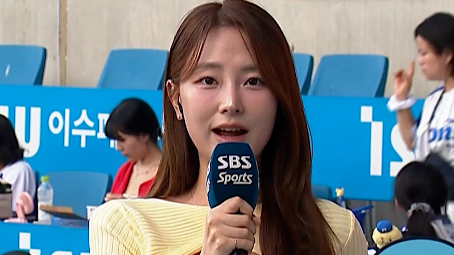 [삼성] 2025/8/14 신예원 아나운서의 경기 전 현장 리포팅 | TVING