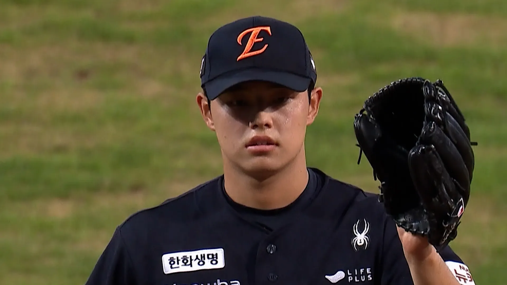 [한화] 2025/9/6 '157km 강속구' 실점 위기 벗어나며 QS 달성하는 문동주! | TVING