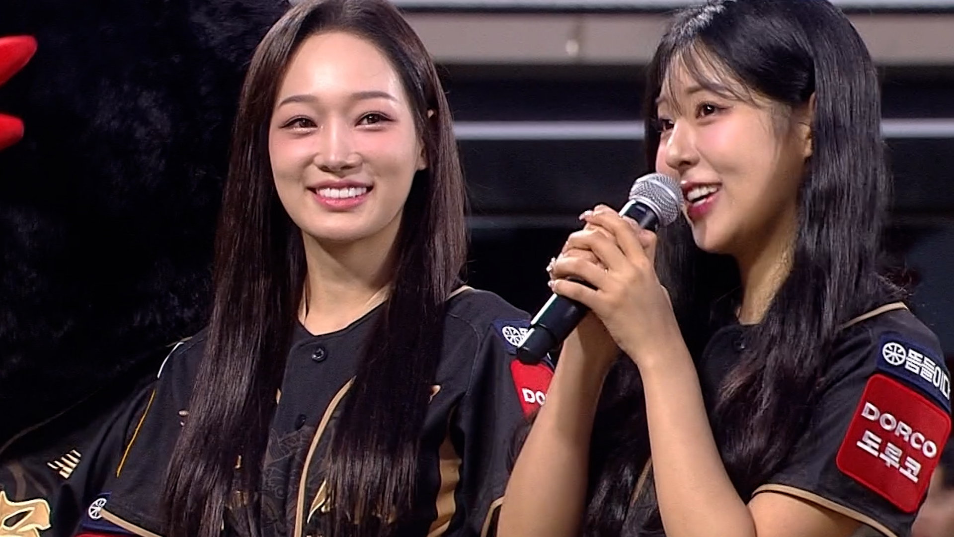 [KT] 2025/9/16 시구 & 시타 - 2025 제69회 미스코리아 미 유은서 & 선 김보금 | TVING